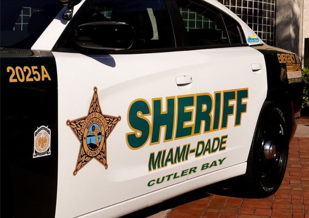 Metro Dade Police Helicopter History Sheriff | Town Of Cutler Bay